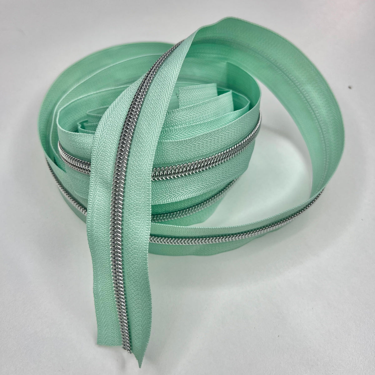 Zipper - Mint with Silver Teeth – The Textile Pantry